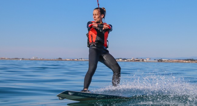 Cours de wakeboard ou wake foil Frontignan - Tiki Center