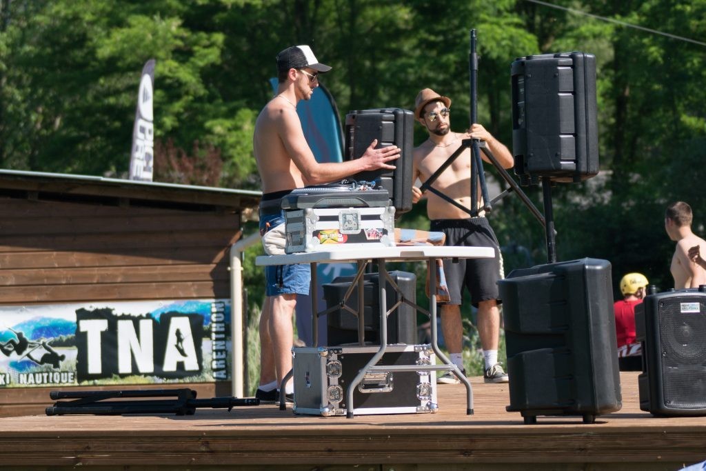 TNA Cable Park / Aquaparc à La Papeterie - Sports nautiques