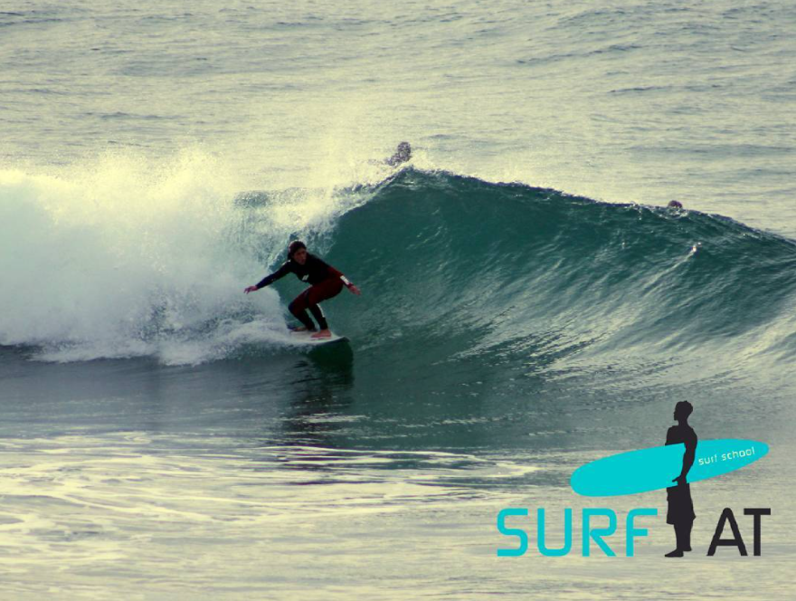Surf At Surfschool à Colares - Sports nautiques
